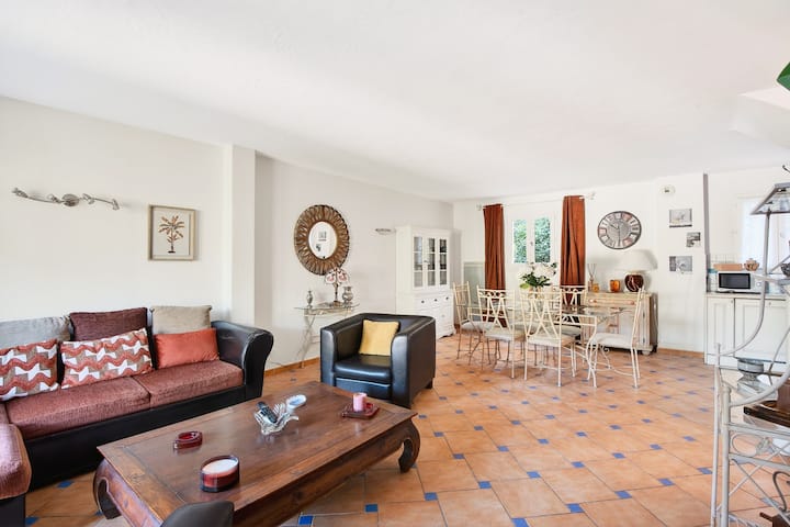 Maison Climatisée 4 Pièces 6 Personnes - Prestig - Lambesc