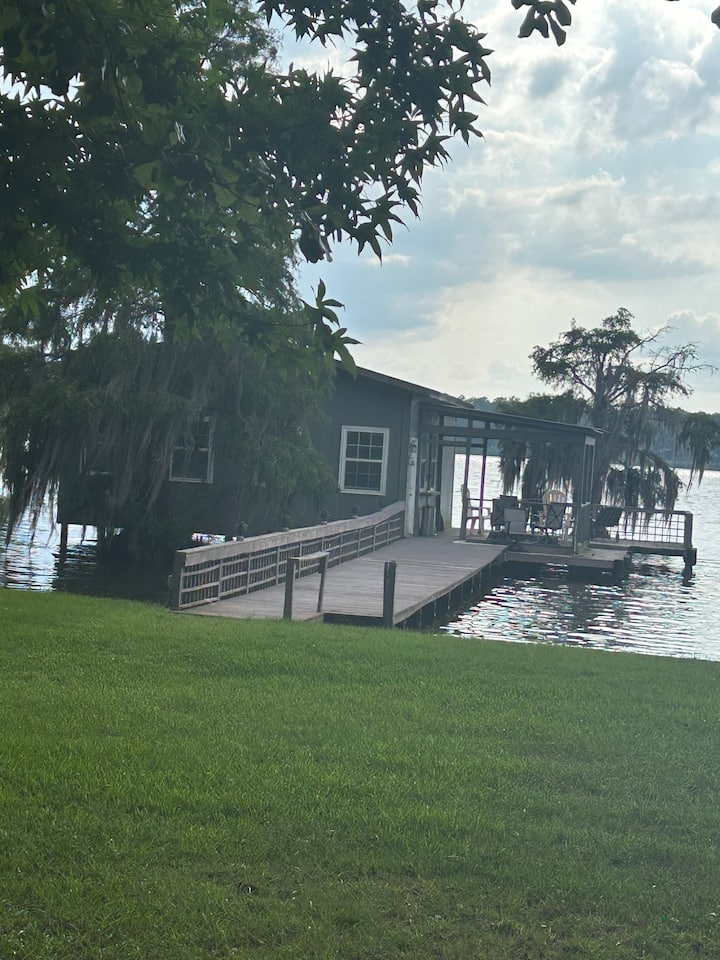 Sunflower Cottage - Lake Blackshear, GA