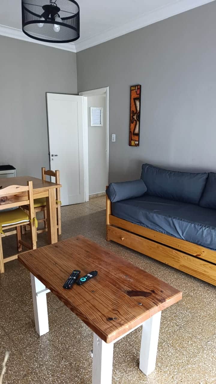 Departamento Céntrico, Tipo Casa. Primer Piso - Olavarría