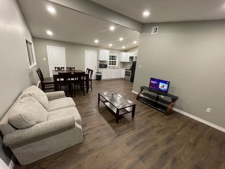 Handy’s House - Lake Charles, LA