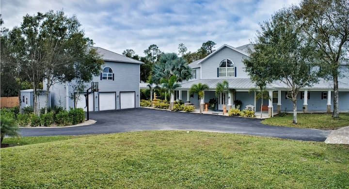 Private Lakeside Hideaway Beach/malls/airport - Fort Myers, FL