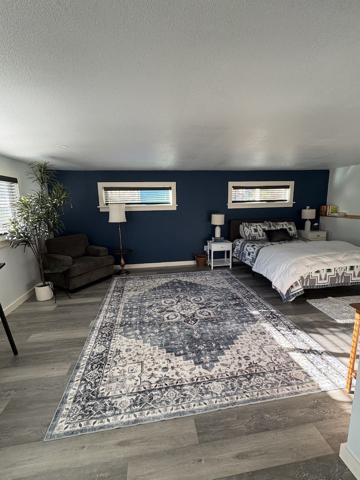 Sweet South Eugene Studio - Eugene, OR