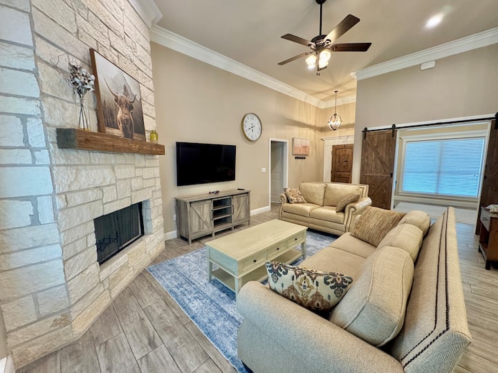 Comfortable 4 Br Retreat Near Hendrick - Abilene, TX