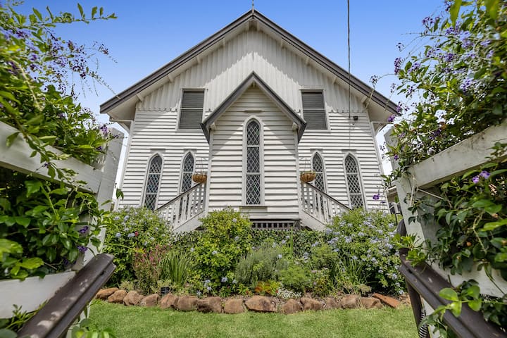 The Church Guesthouse - Toowoomba