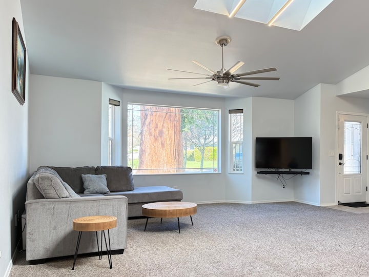 Gorge Getaway W/ Sauna - Washougal, WA