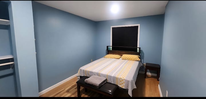 Private Room For Short Term Stay In Sterling - Ashburn, VA