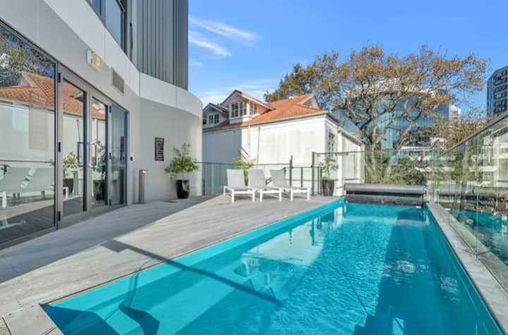 Modern Apartment At City Centre - Auckland