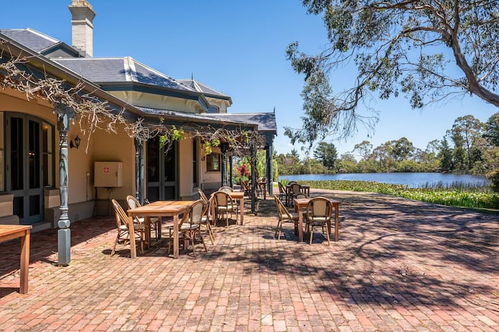 Woodman Estate - Mornington