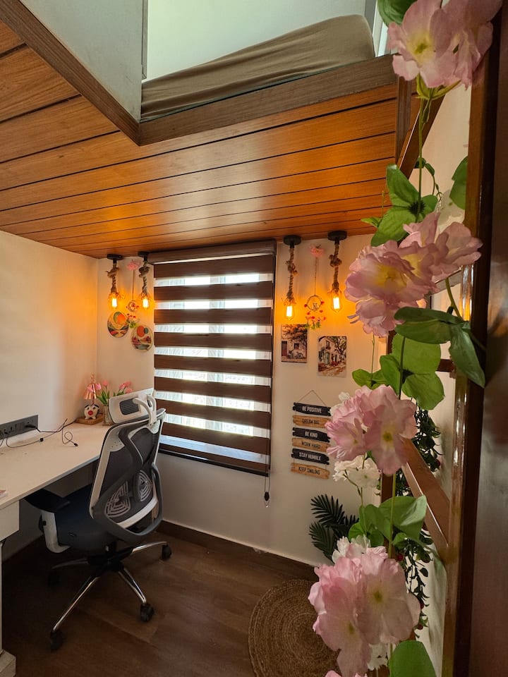 Cutest Dormitory & Workspace By Sadharan Homestays - Delhi