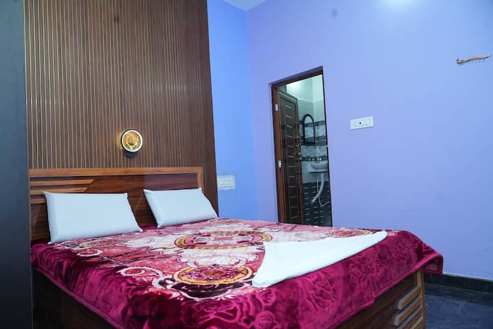 Thendral Villa With Private Pool & Party Hall - Yelagiri