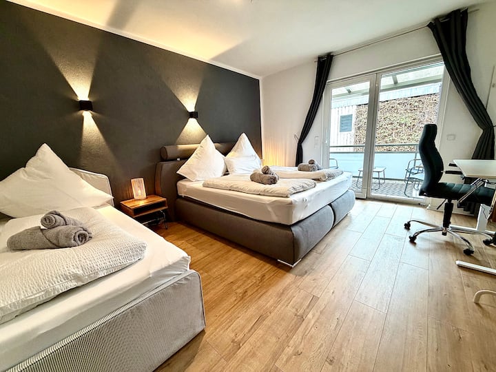 Großzügig & Modern L Balkon + Massagesessel - Essen