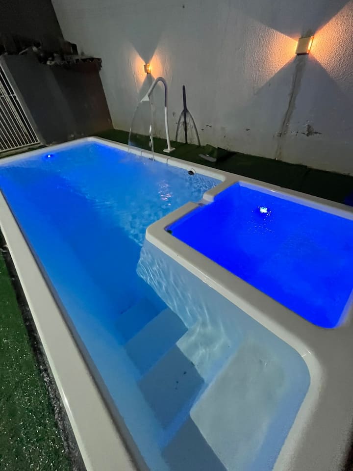 Vila Aurora – 3 Quartos + Piscina E Hidromassagem - Comodoro