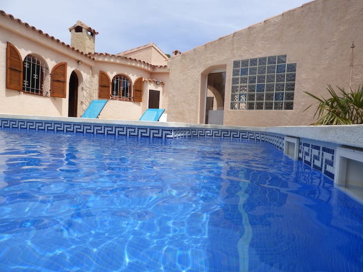 Palmeras Immo 31 Rosa - L'Ametlla de Mar