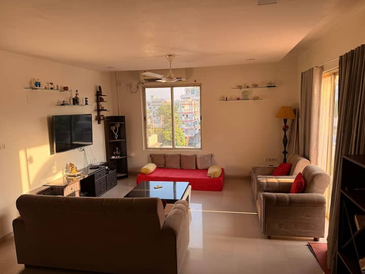 Luxury Ac 3bhk Terrace Stay In Vadodara | - Vadodara