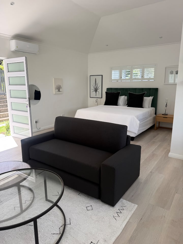 Garden Cottage In The Heart Of Robberg. - Plettenberg Bay