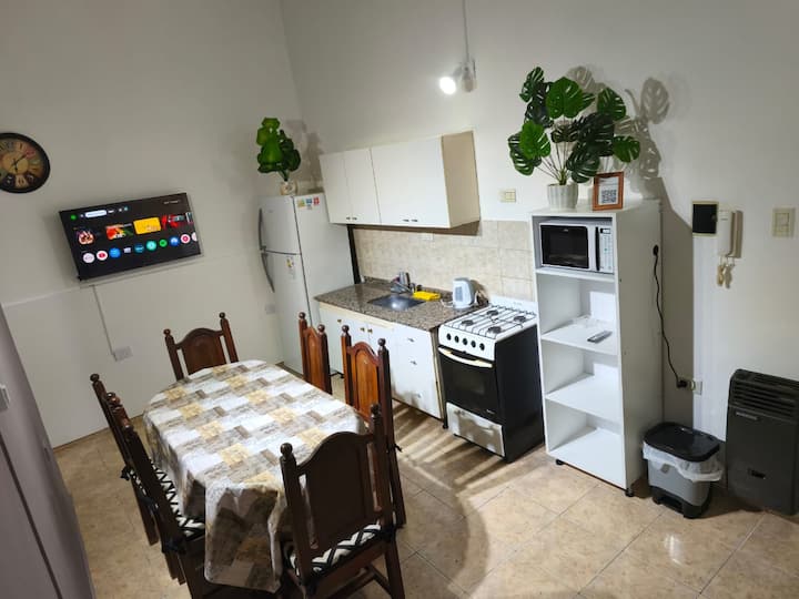 Comodidad Y Bienestar P/ 6 En Centro De San Luis - San Luis