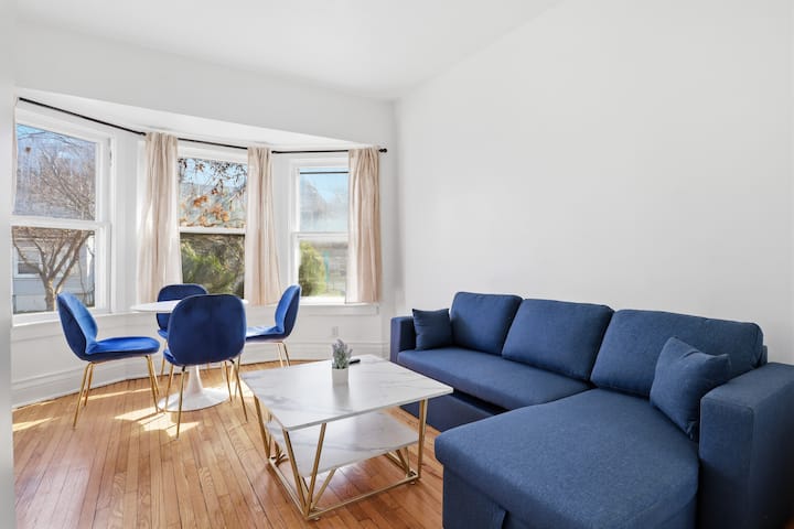 Private Apt | Ac | Laundry & Dishwasher | 4bd 2ba - Rochester, NY