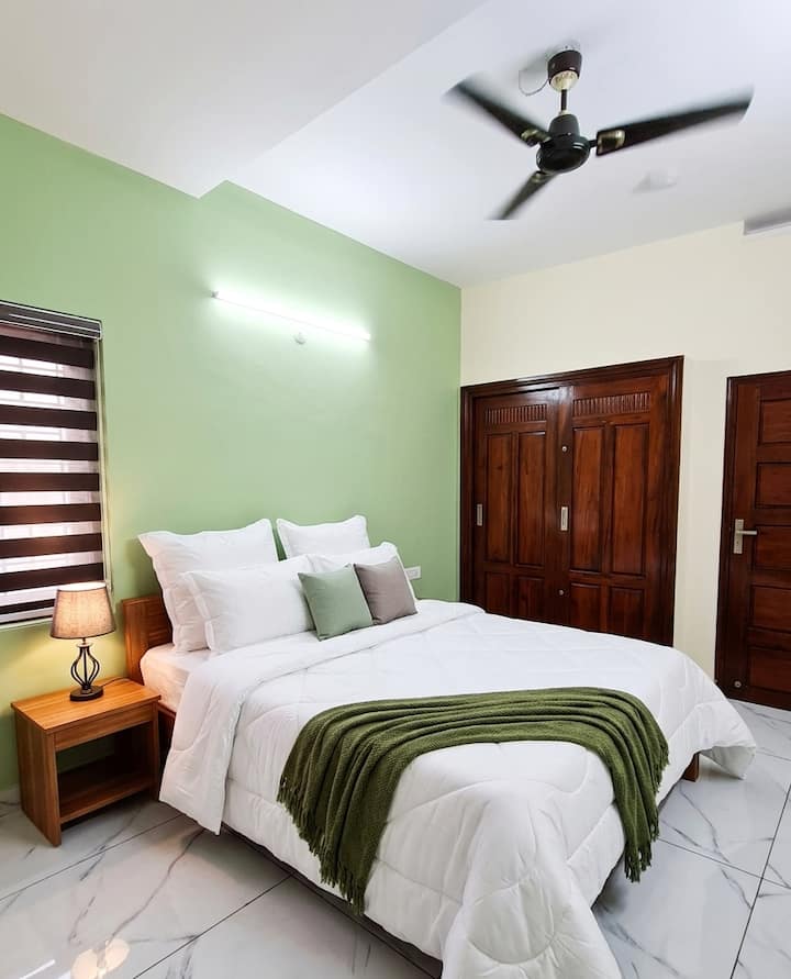 Var: Vista Haus 1: Ac 2bhk, 9 Min To Cliff / Beach - Varkala