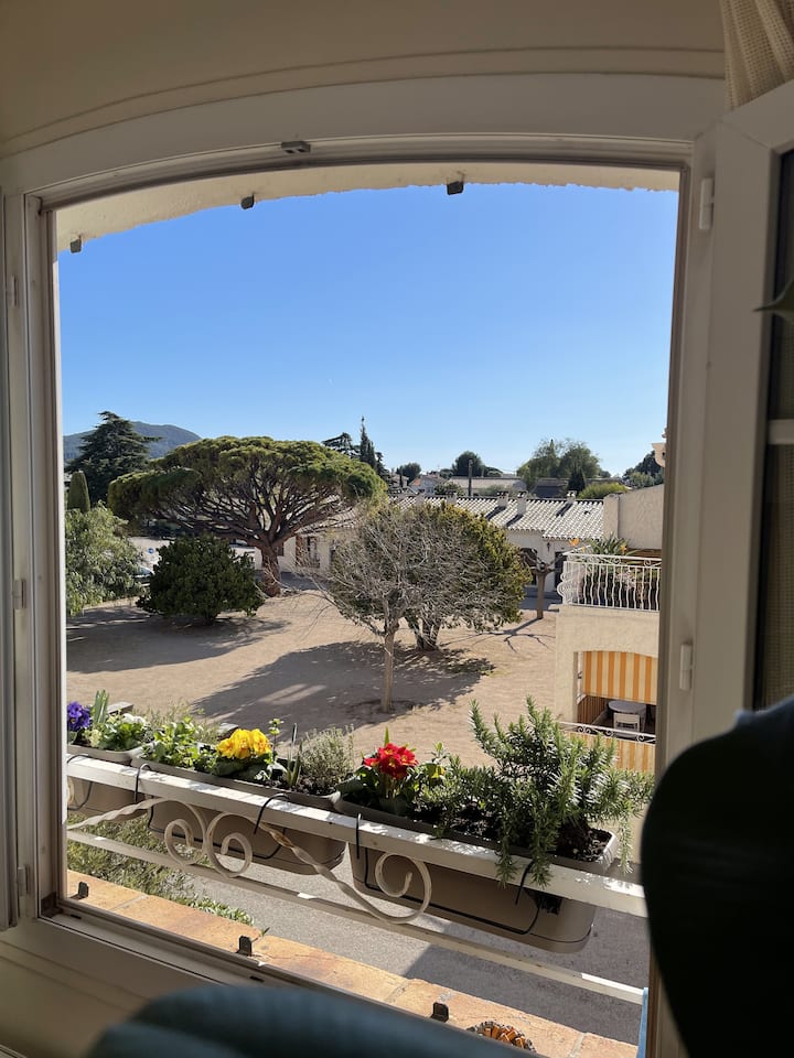 Grand Appartement à Deux Pas Des Plages - Saint-Cyr-sur-Mer