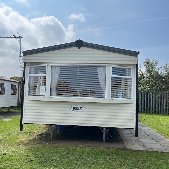 Marine Holiday Caravan Park Rhyl, Caravan To Rent - Towyn