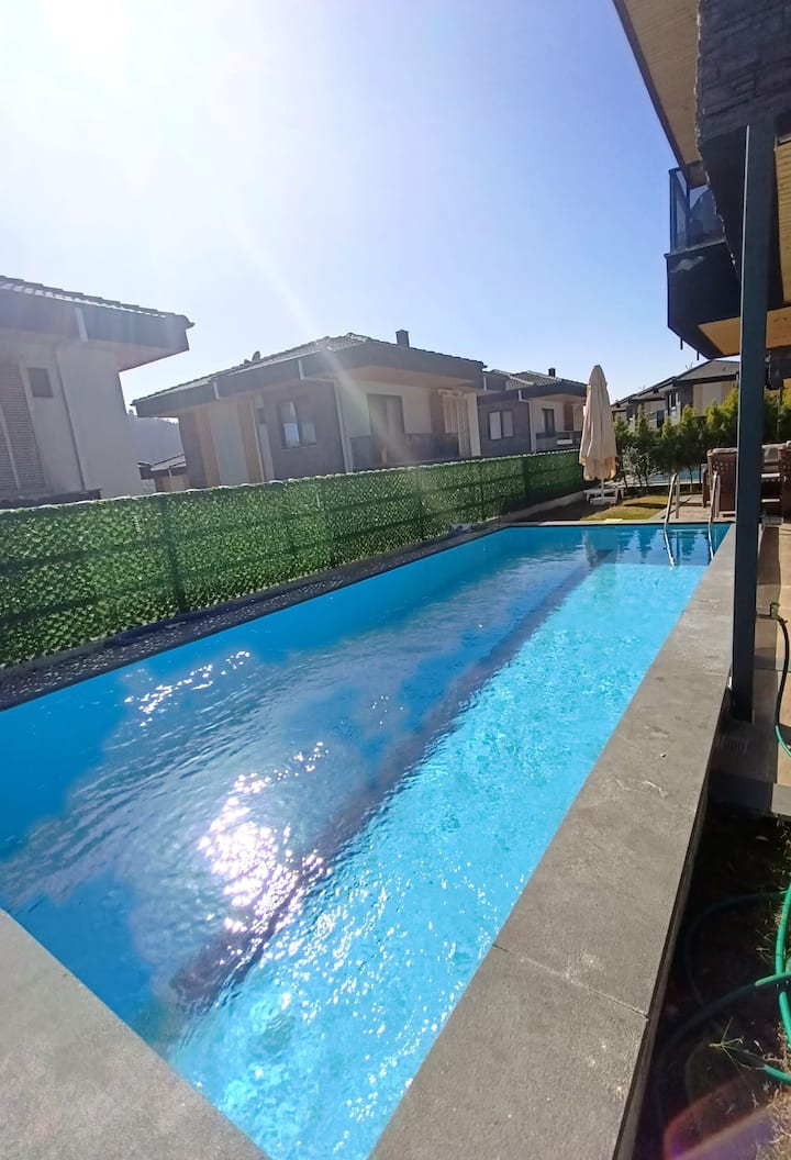 Villa Orman
Doğanın Kalbinde ÖZel Havuzlu  Villa - Dalaman