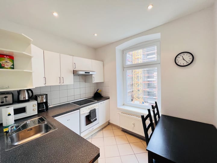 Cozy Apartment Near Alexanderplatz | 1br | Balcony - Berlín
