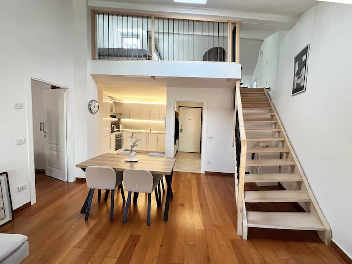 Elegante Residenza Moderna Nel Cuore Di Rovereto - Rovereto