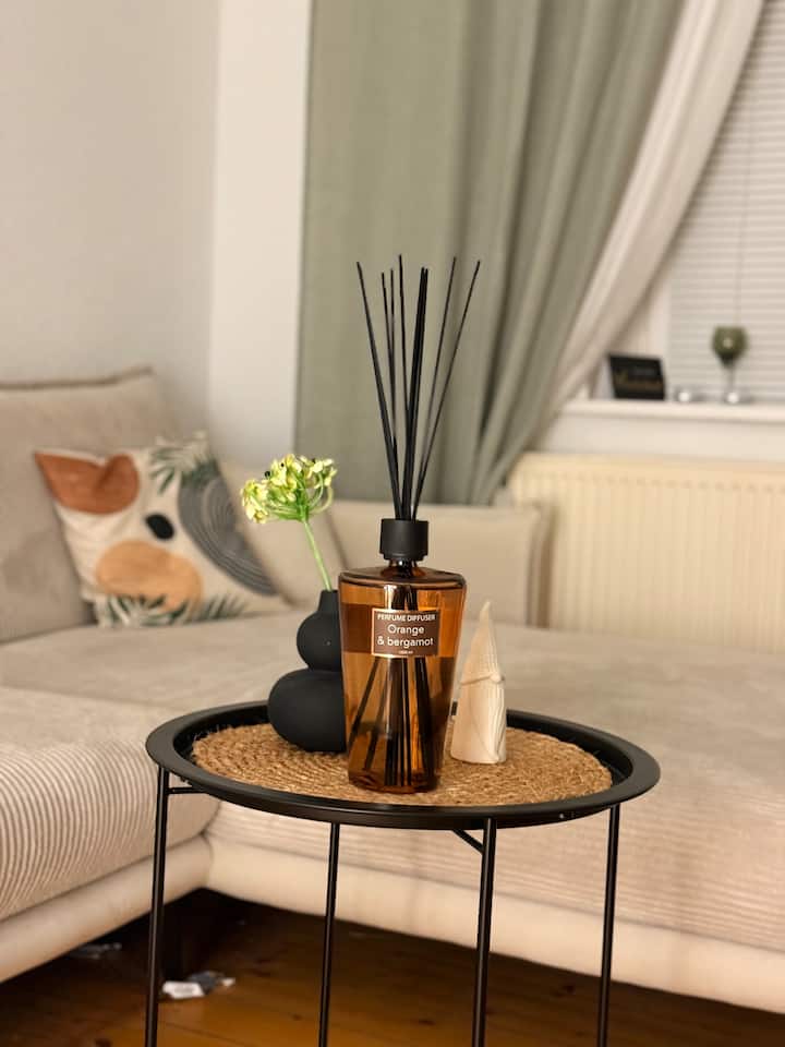 Modernes Apartment: Top-lage & Balkon Zur Messe - Hannover