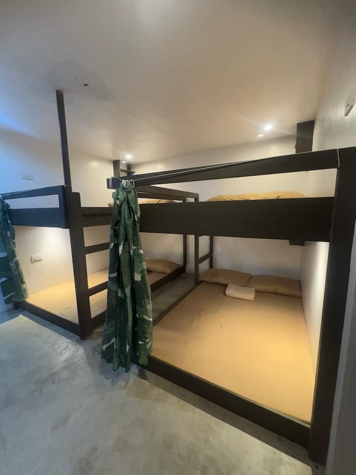 7 Double Beds Family Cabin - Baler