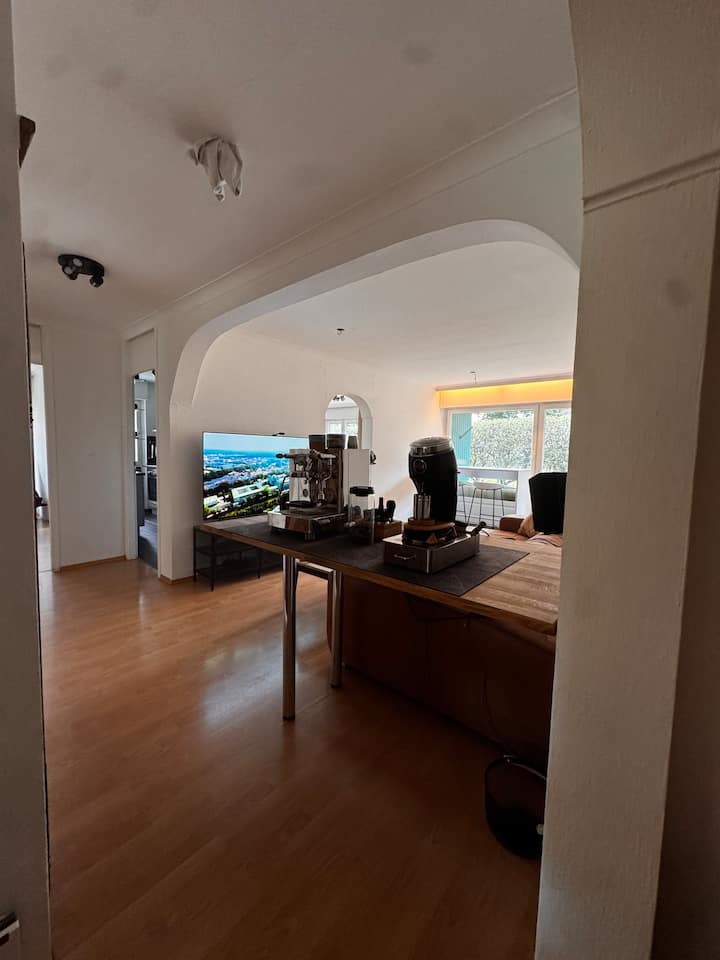 Luxus-gartenwohnung|15min Zur Stadt|siebträger|ps5 - Munique