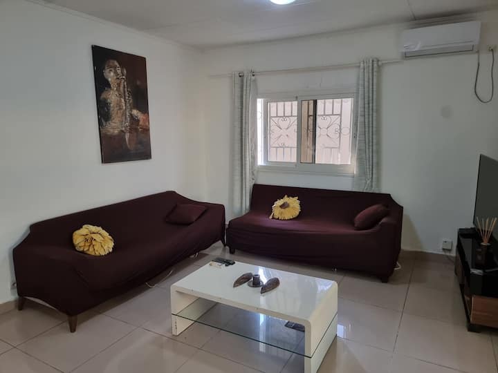 Magnifique Villa, Idéale Pour Séjour Et Vacances - Libreville