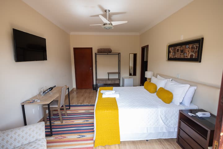 Pousada Costa Rielli - Standard Com Varanda - Águas de Lindoia