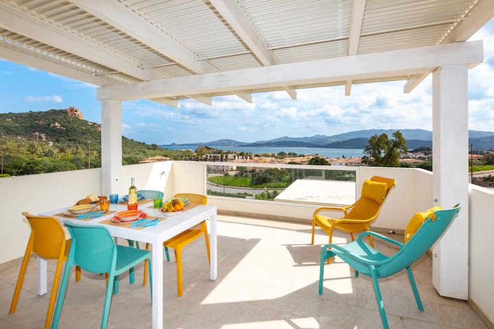 Sea View & Pool | 1km To Center & Beach - Arzachena