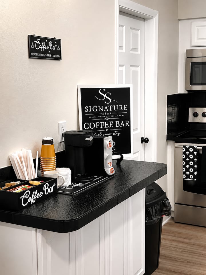 Signature Stay| 5 Minutes From Hard Rock Stadium - Miami Gardens, FL