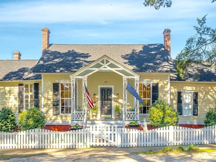 The Thoroughbred Cottage - Aiken, SC