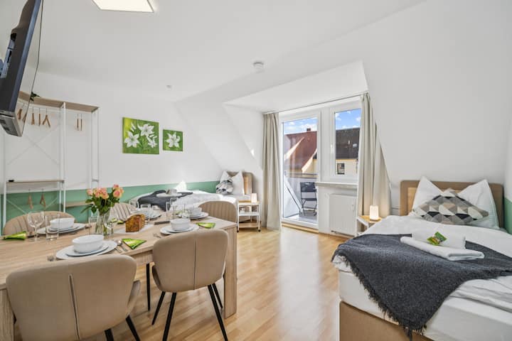 T&t | 3sz, 5p | Balkon | Waschmaschine | Smart Tv - Bautzen