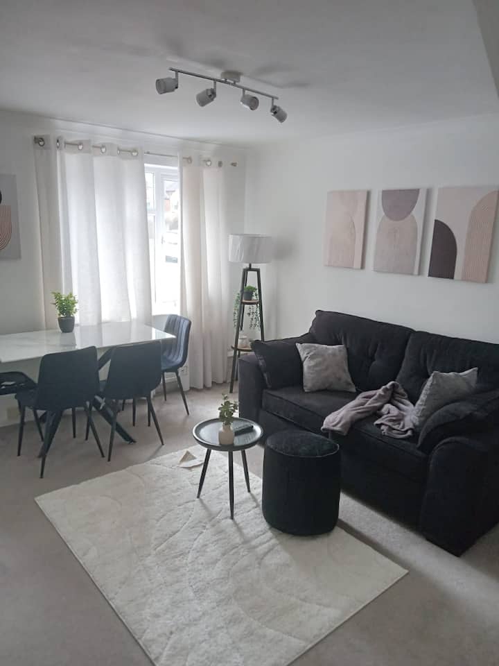 The Derby Nest - Derby, UK