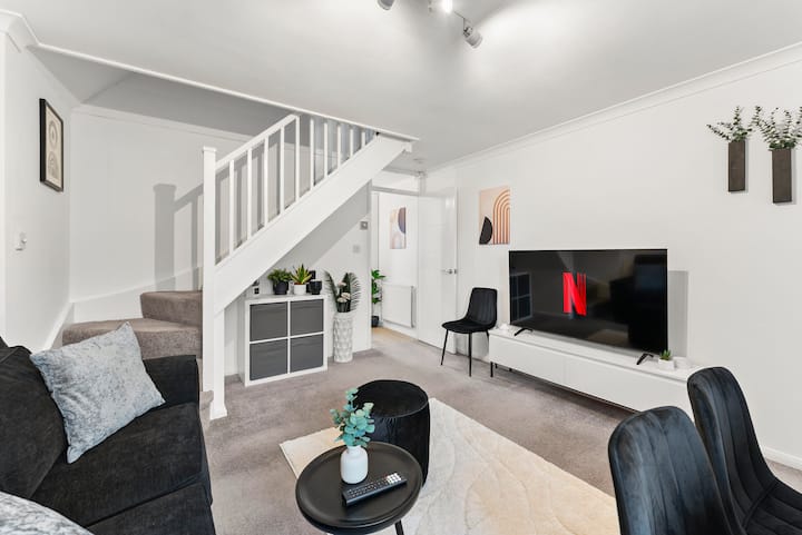 The Derby Escape - Garden -Sleeps 6 - Derby
