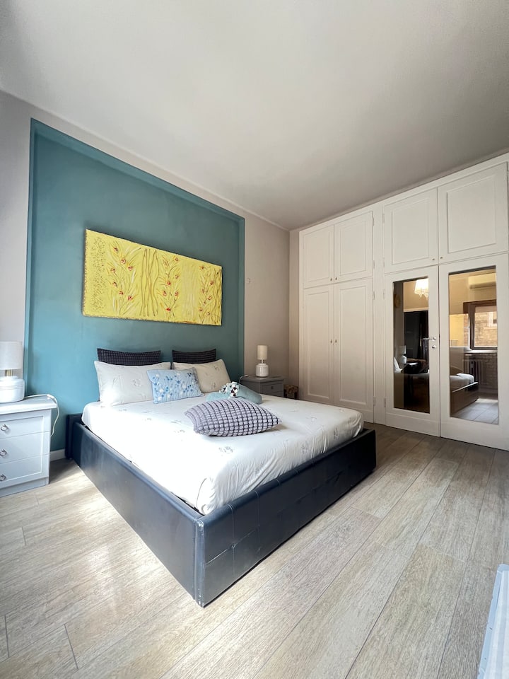 Ponte Vecchio Flat With Lift - Florence