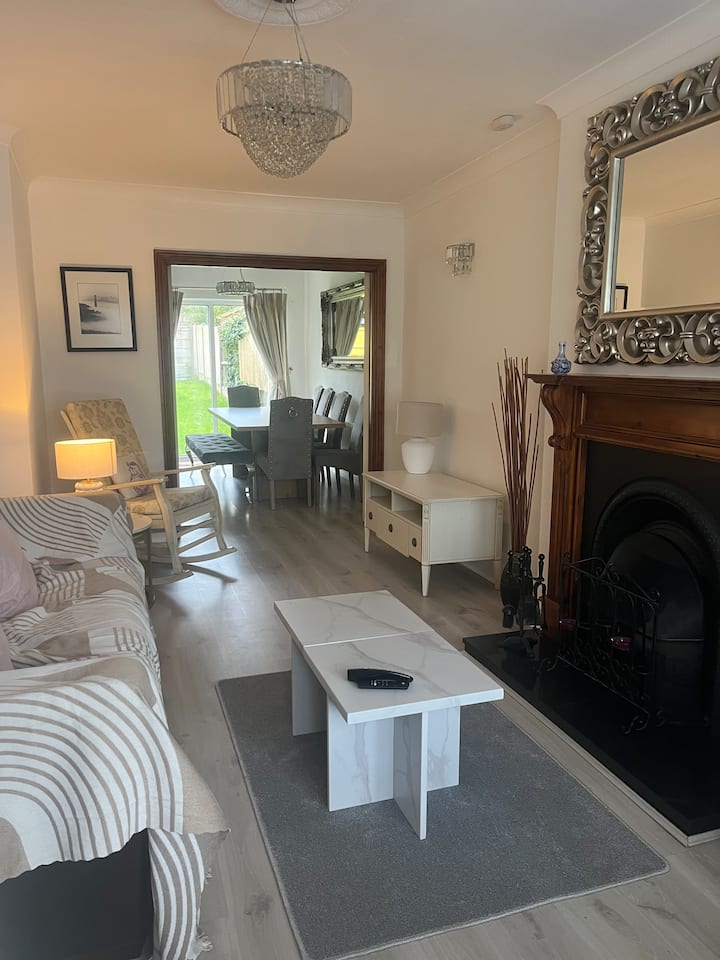 ‘Teach ÉRiu Albu’ 4 Bed Home In Trim Heritage Town - Trim