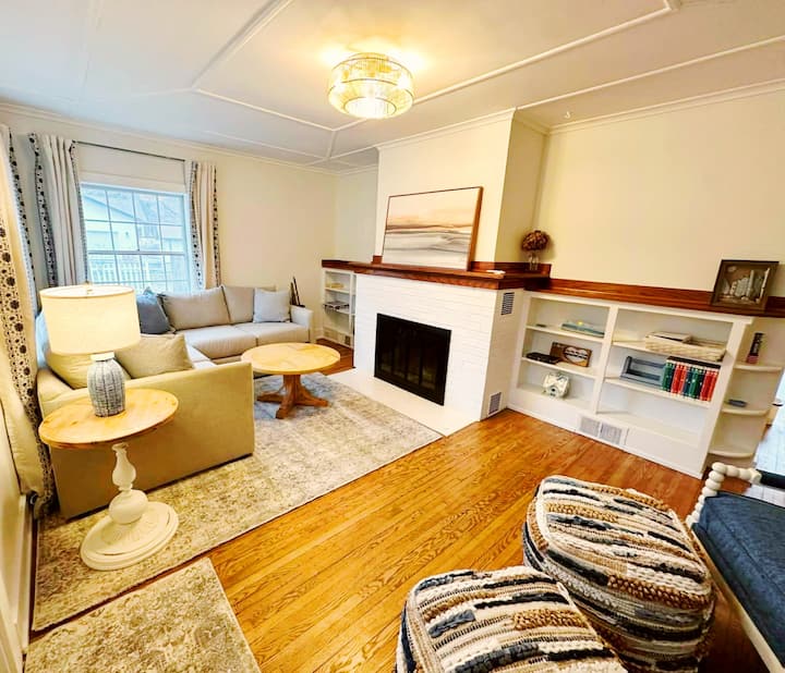 Scenic Drive Hideaway Near Duck Lake Sleeps 9! - Montague, MI