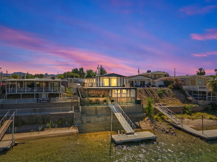 Modern Riverfront - Bullhead City, AZ