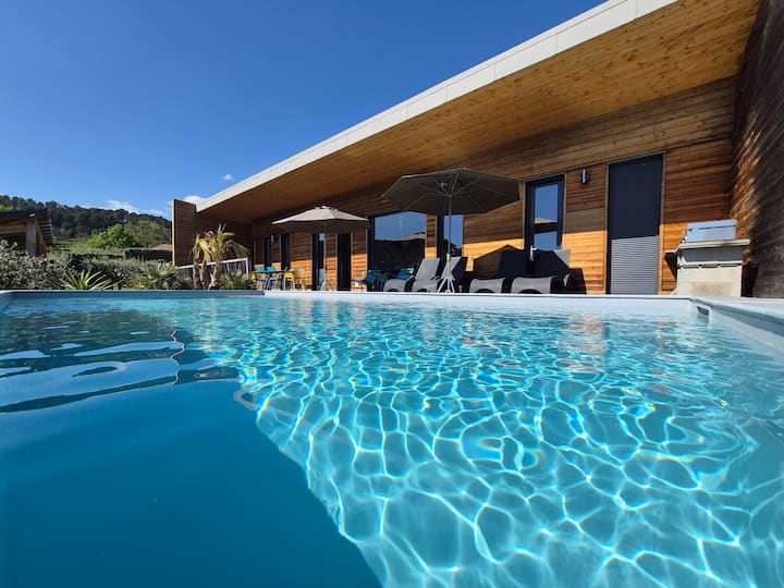 Villa Climatisée Et Sa Piscine Privée Chauffée - Joyeuse