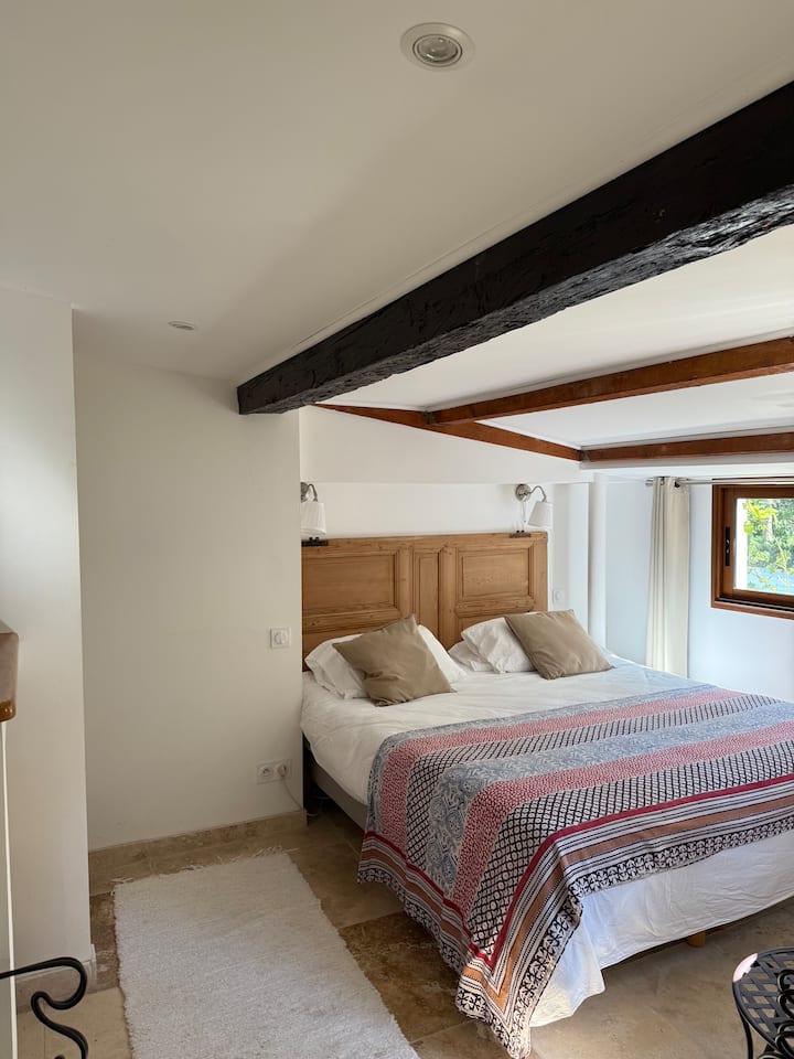 Appartement Rénové Et Chaleureux - Roquemaure