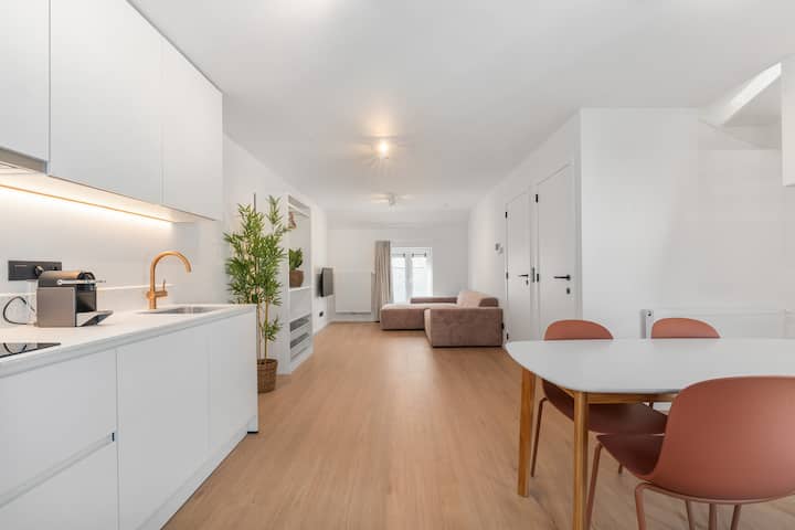 Historisch & Bruisend Gent -Comfort Duplex App. 4p - Ghent (Belgium)