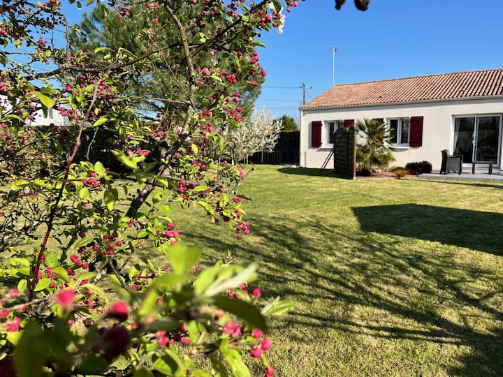 Hébergement à Triaize  Vendée.
 Proche Des Plages. - Luçon