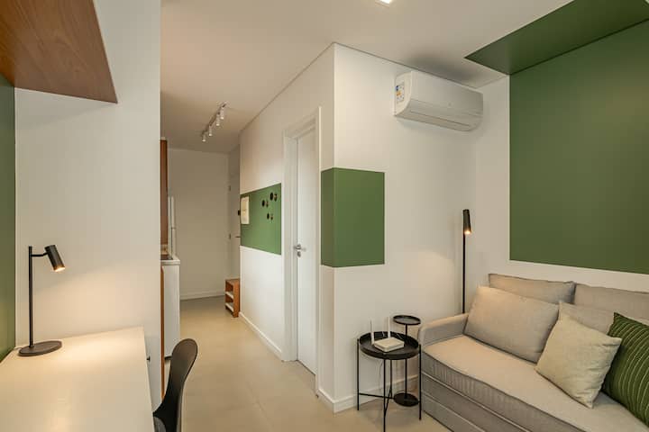 Studio Log 702 (Central, Top, Check-in Flexível） - Curitiba