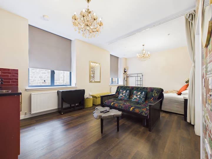 Central Studio Apartment | Sleeps 3 - Inverness, UK