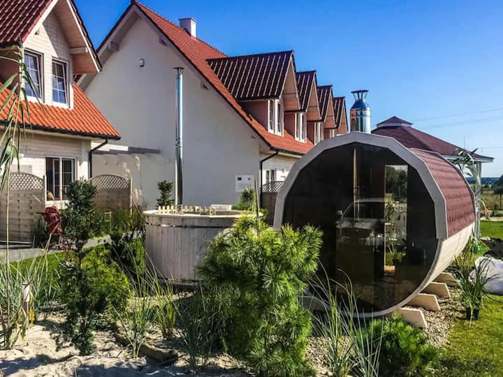 Maison Confortable Avec Terrasse, Sauna Et Jacuzzi - Niechorze