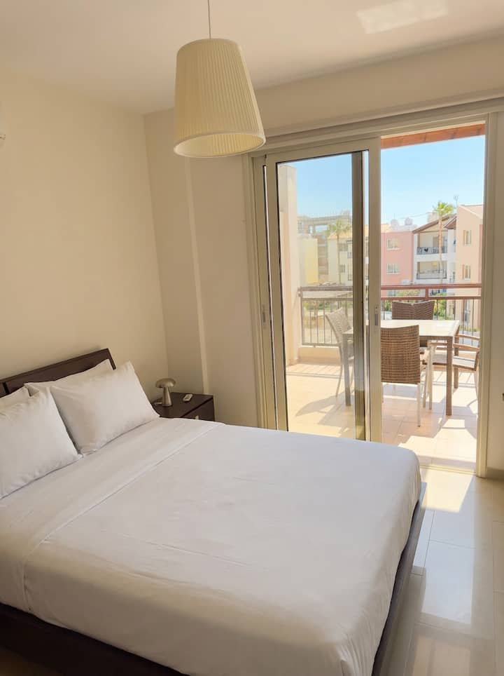 Top Floor Retreat • Quiet & Central - Paphos